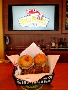 Red Frog Pub on Carnival Breeze | Cruise Stories