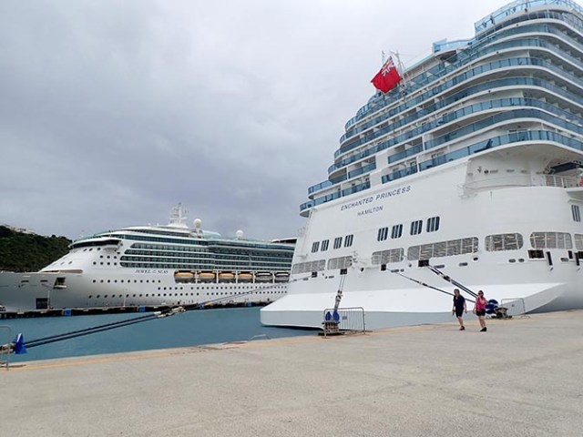 Saint Martin Cruise Port | Cruise Stories